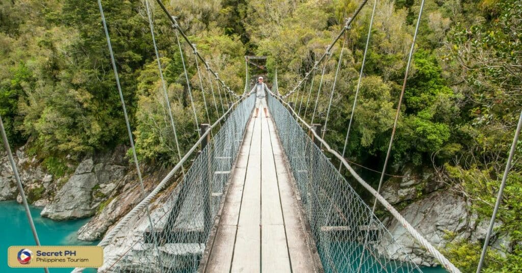 Cagandungan Hanging Bridge: A Unique Experience - Secret Philippines